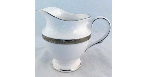 Lenox Landmark Platinum Creamer 4.25 inches tall